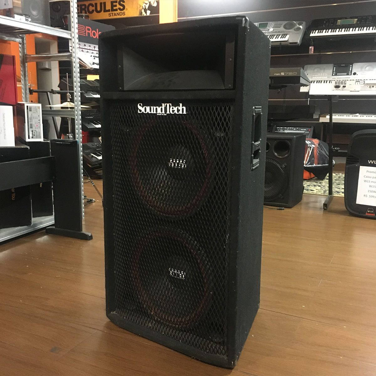 PAR DE CAIXAS ACÚSTICA SOUNDTECH CX24 2 FAL 15´ USADO