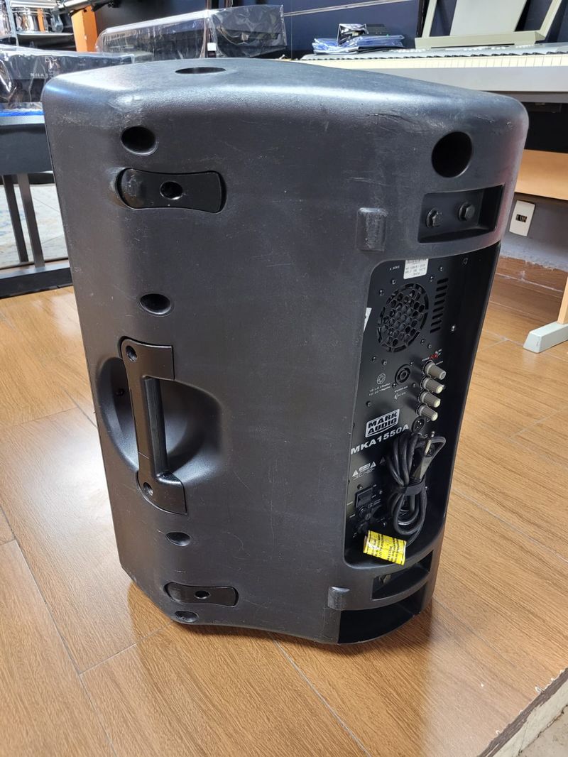 CAIXA MARK AUDIO MKA-1550A 500W USADO