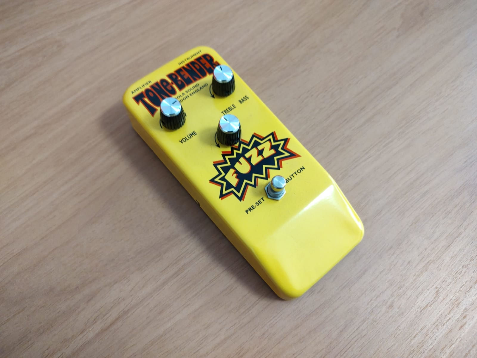 Pedal Tone Bender Fuzz Usado